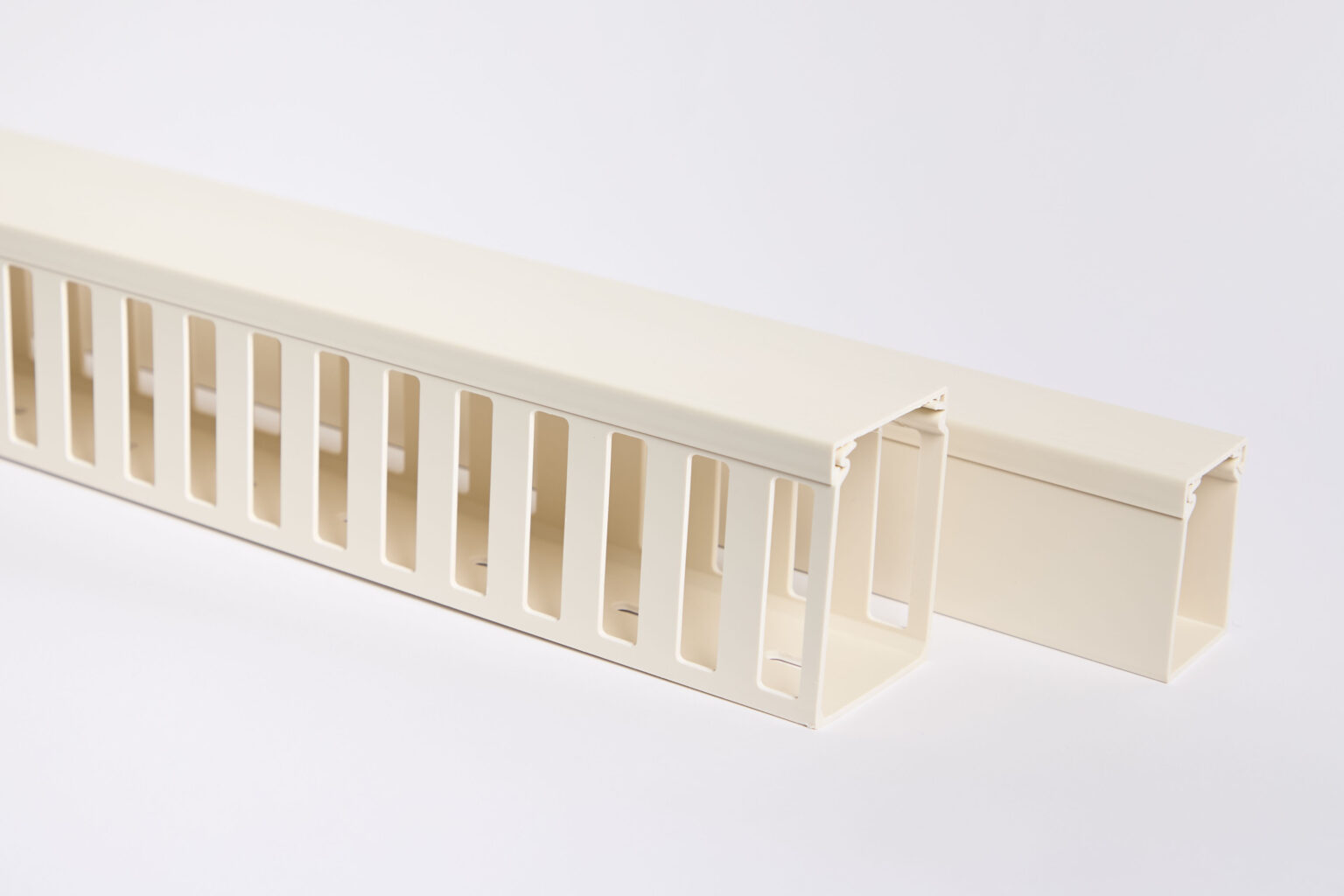 ノンハロ難燃PPダクト 【KDEP】 | 興和化成株式会社